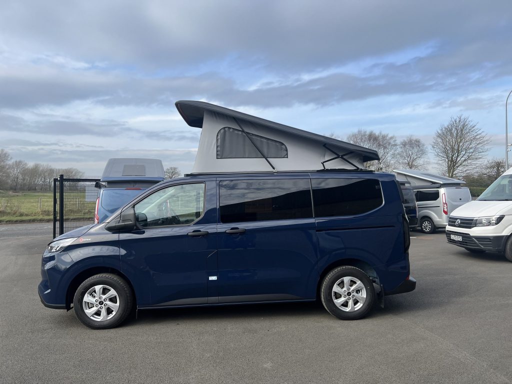 Ford Transit Custom Trend 280 110PS 6 Speed Manual - Blazer Blue ...